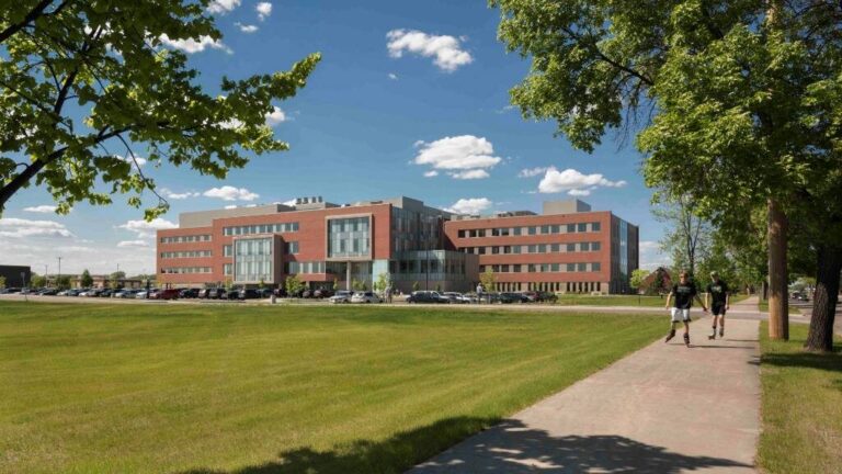 University of North Dakota School of Medicine and Health Sciences ...
